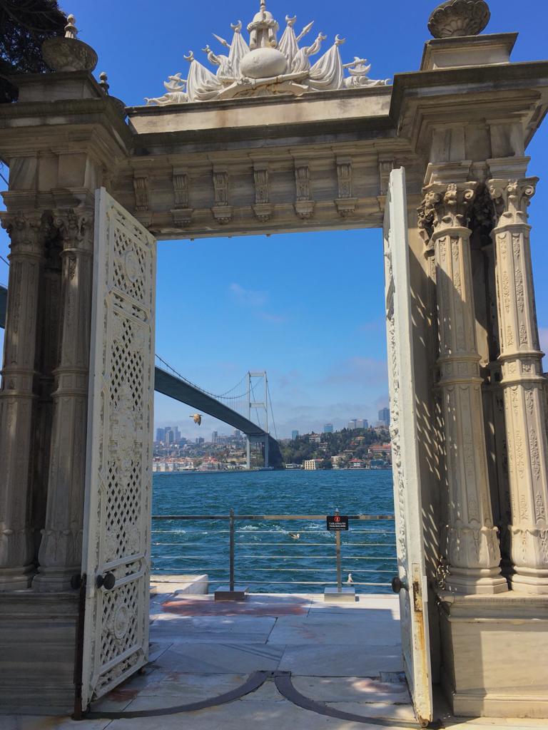 Beylerbeyi Sarayı | Nerede? - Nasıl Gidilir? - Giriş Ücretleri - Gezgin ...